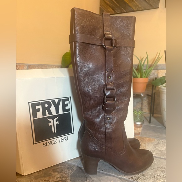 Frye | Shoes | Vintage Frye Womens Fiona O Ring Heeled Brown Zipup ...